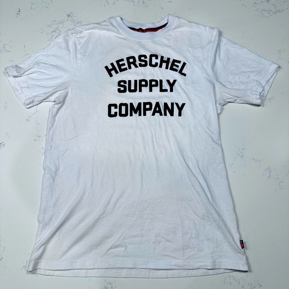 Herschel Supply Company | Shirts | Herschel Supply Company Graphic Short Sleeve Shirt | Poshmark